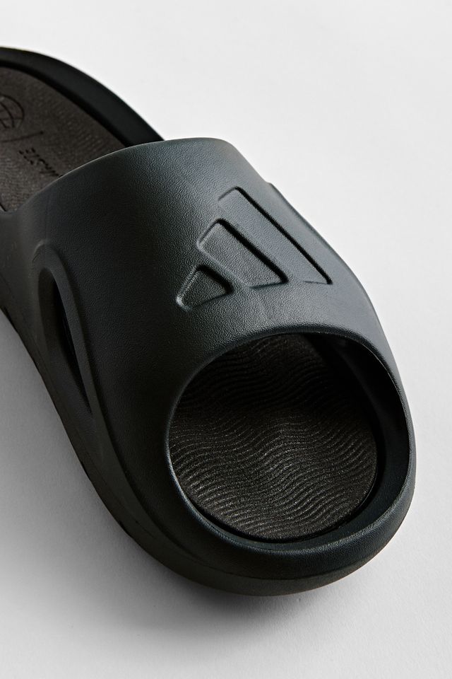 adidas Adicane Slide Sandal | Urban Outfitters