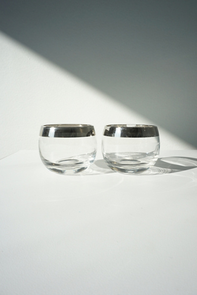 Vintage Silver Mouth Glass Cup Set | Urban Outfitters