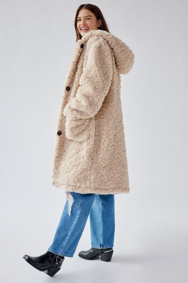 UO Bastian Cozy Teddy Duffle Coat | Urban Outfitters