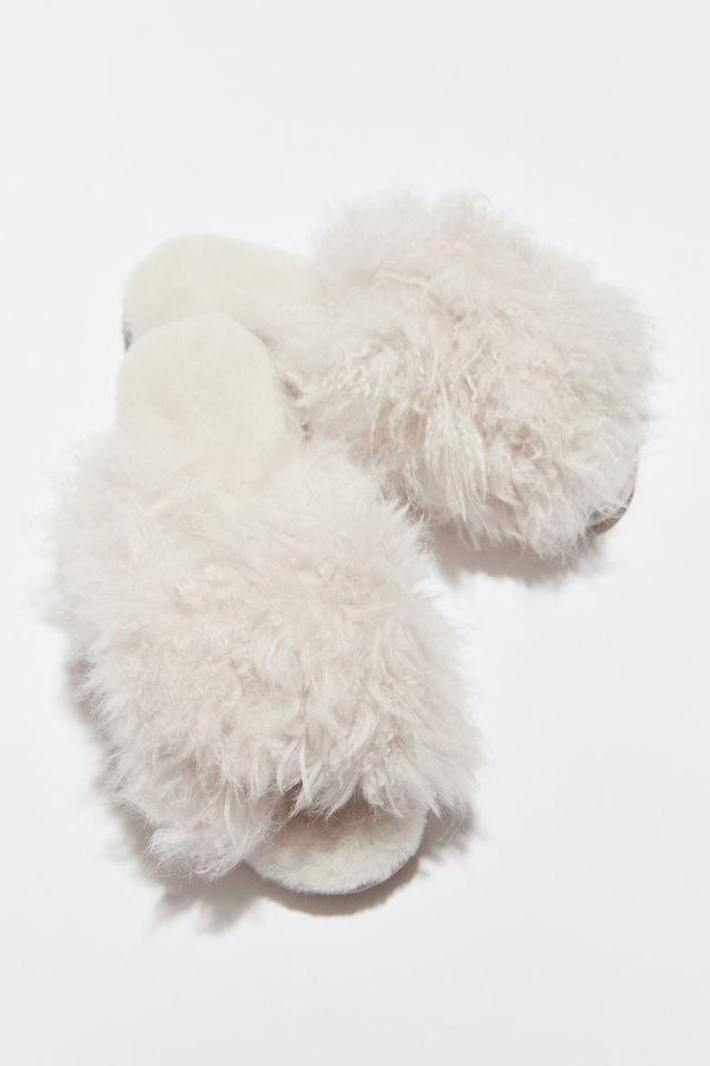 EMU Australia Mayberry Curly Sheepskin Slipper | Urban Outfitters