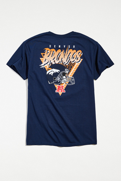 Denver Broncos Helmet Tee | Urban Outfitters