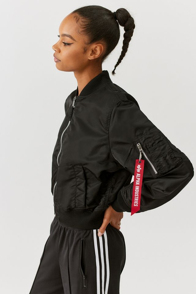 Alpha Industries 1-B2 Bomber Jacket | Urban Outfitters