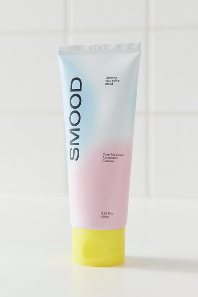 Smood Beauty Calm Me Down Antioxidant Cleanser | Urban Outfitters