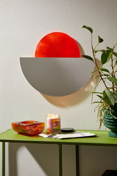 Mirrors + Wall Art | Urban Outfitters