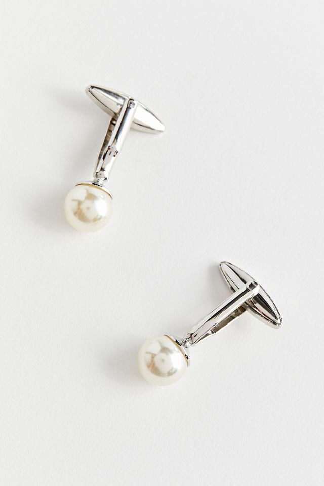 Pearl Cufflink Set | Urban Outfitters