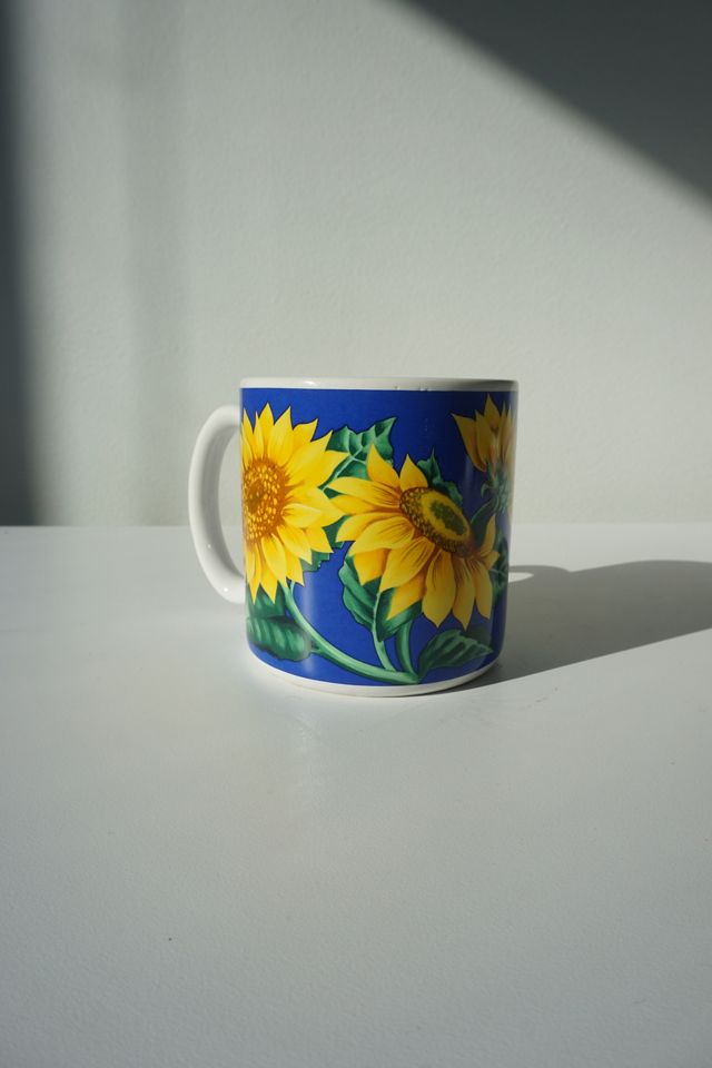 Vintage Sunflower Mug | Urban Outfitters