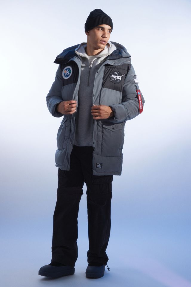 Alpha Industries Man On The Moon Puffer Jacket | Urban Outfitters