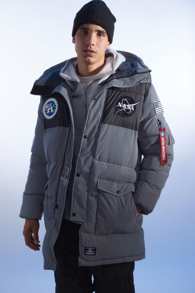 Alpha Industries Man On The Moon Puffer Jacket | Urban Outfitters