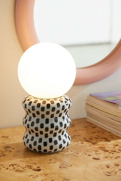 Bobbie Globe Table Lamp | Urban Outfitters