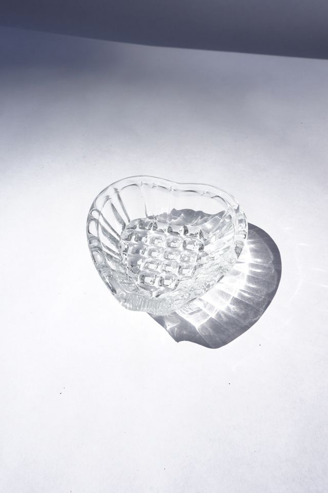 Vintage Glass Heart Ashtray | Urban Outfitters