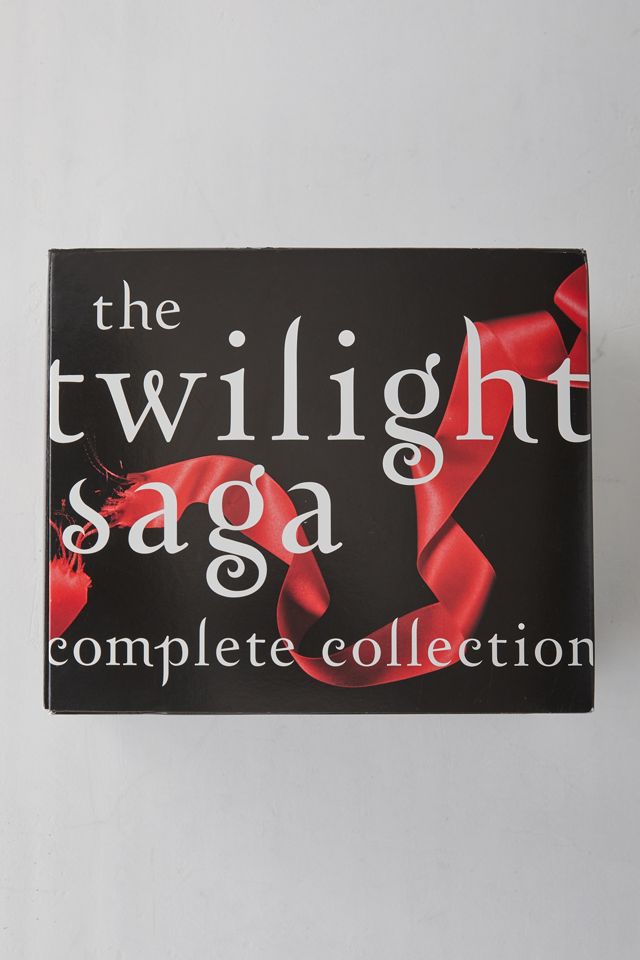 The Twilight Saga Complete Collection By Stephenie Meyer | Urban Outfitters