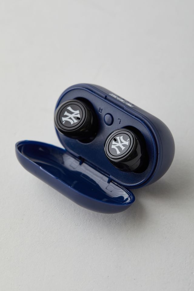 True Wireless MLB Headphones | Urban Outfitters