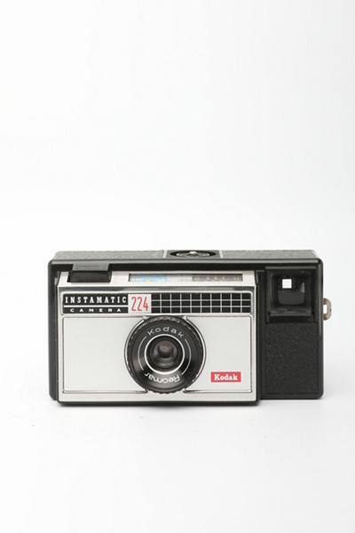 Acme Camera Co. Vintage Kodak Instamatic 224 Camera | Urban Outfitters
