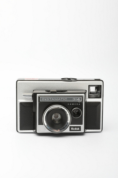 Acme Camera Co. Vintage Kodak Instamatic 314 Camera | Urban Outfitters