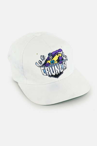 Vintage NHL Crunch Vancouver Canucks Snapback Hat | Urban Outfitters