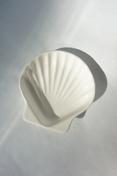 Vintage Shell Catch-all Dish | Urban Outfitters
