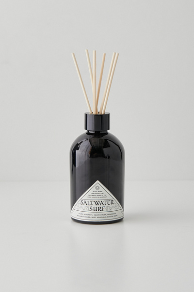 Natural Surf Reed Diffuser & 6.8 oz Fragrance Oil Set | Urban Outfitters