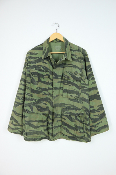 Vintage Tiger Stripe Camo Jacket | Urban Outfitters