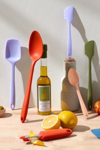 GIR Ultimate 10-Piece Silicone Kitchen Tool Set | Urban Outfitters