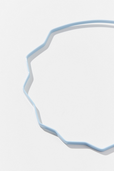 Enamel Wavy Neck Cuff Necklace | Urban Outfitters