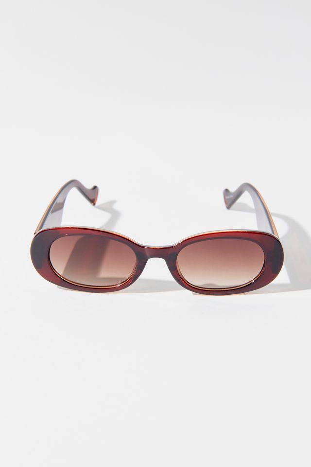 Clem Chunky Oval Sunglasses | Urban Outfitters Canada