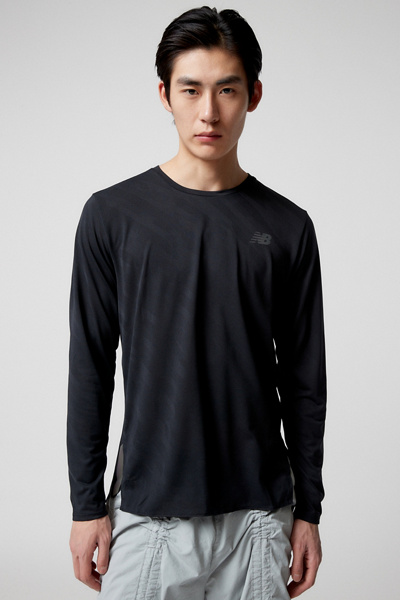 New Balance Q Speed Jacquard Long Sleeve Tee | Urban Outfitters