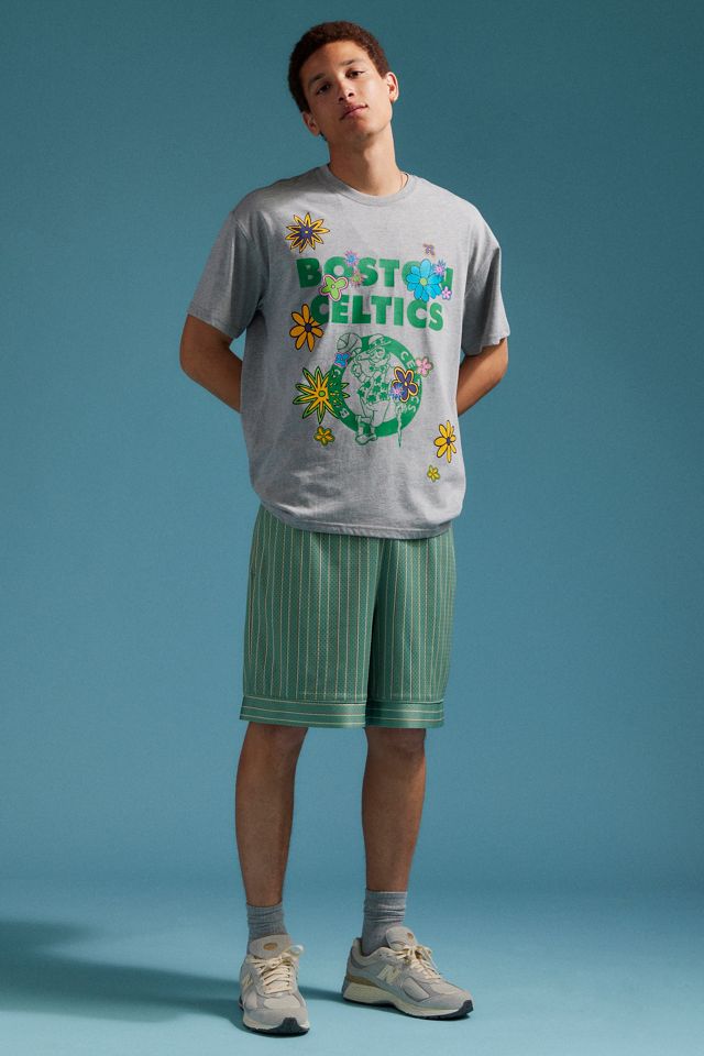 ULTRA GAME Boston Celtics Flower Power Tee | Urban Outfitters Canada