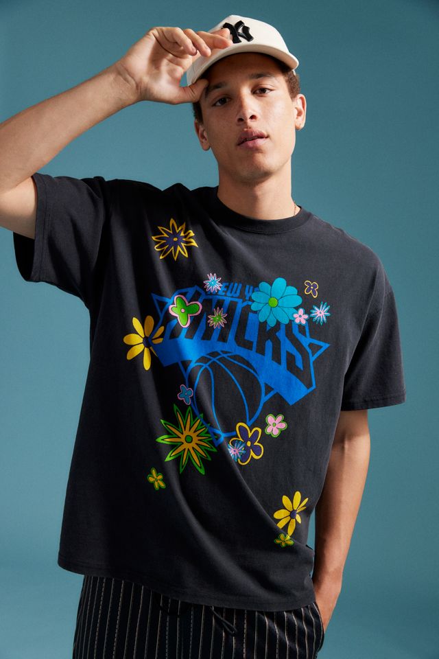 ULTRA GAME New York Knicks Flower Power Tee | Urban Outfitters