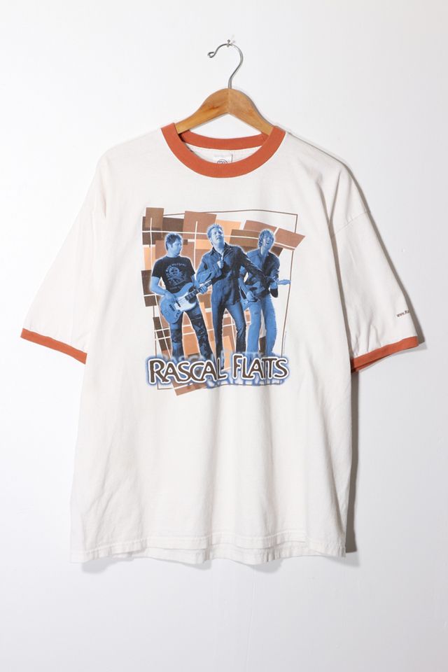 Vintage Rascal Flatts Tour Tipped T-shirt | Urban Outfitters