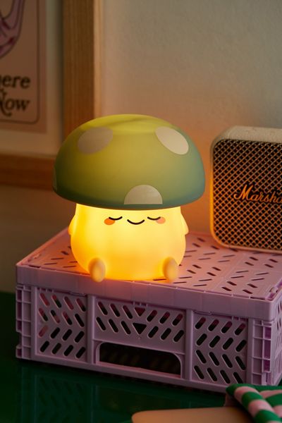 Smoko | Urban Outfitters Canada