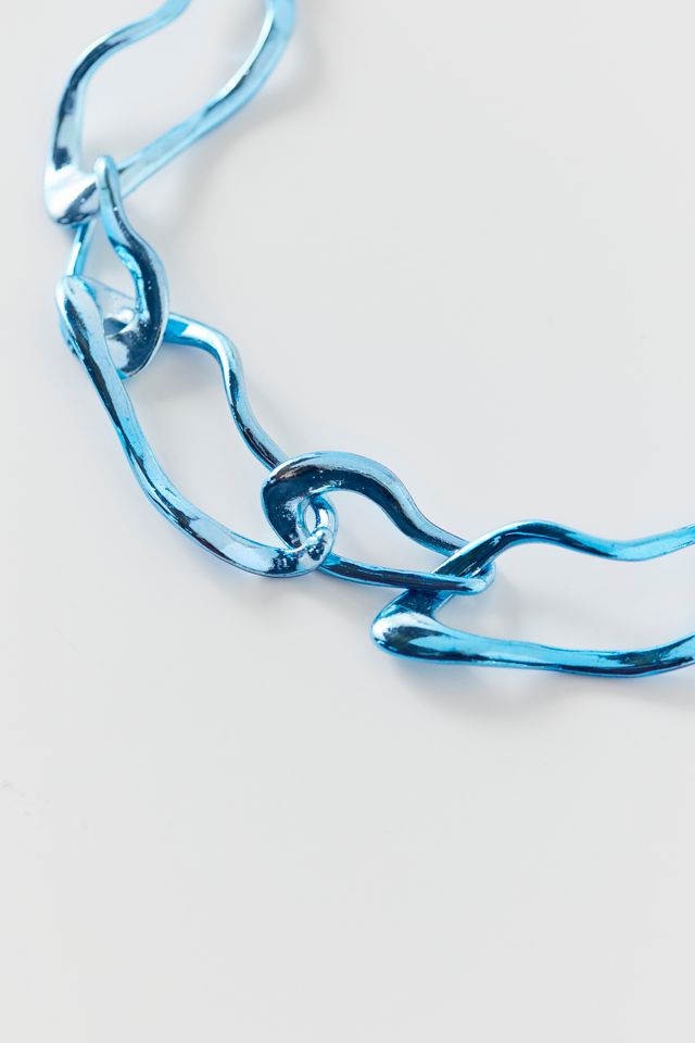 Metallic Wavy Chain Necklace | Urban Outfitters