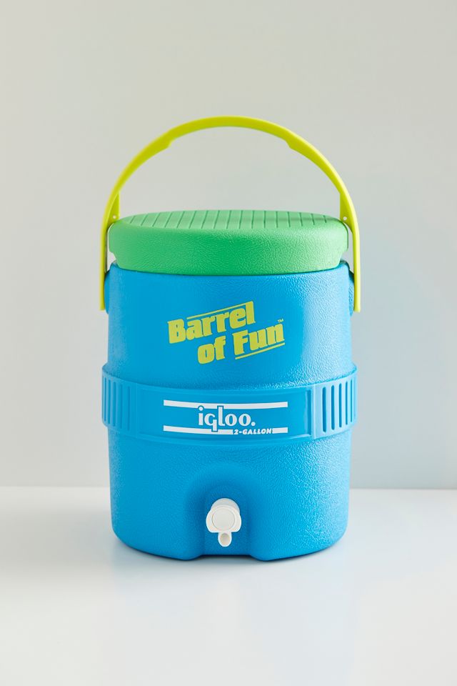 Igloo 2-Gallon Retro Barrel Of Fun Jug | Urban Outfitters