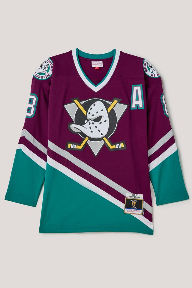 Mitchell & Ness Anaheim Ducks 1996 Jersey | Urban Outfitters Mitchell & Ness Anaheim Ducks 1996 Jersey | Urban Outfitters