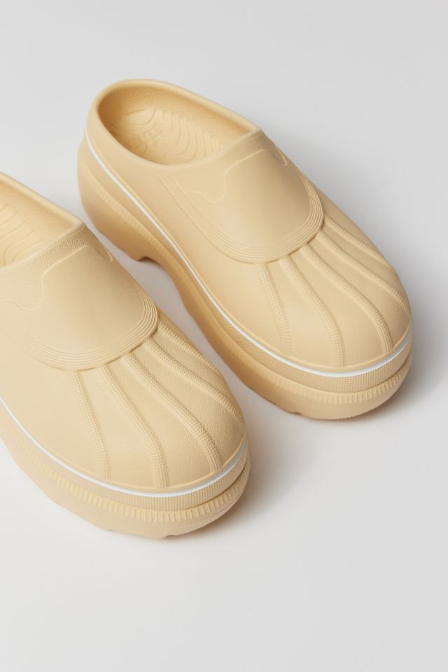 Sorel Caribou Clog Urban Outfitters Canada