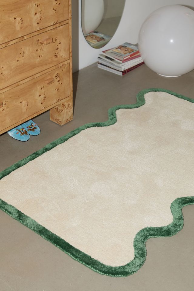 Oliver Hand Tufted Wool Rug | Urban Outfitters