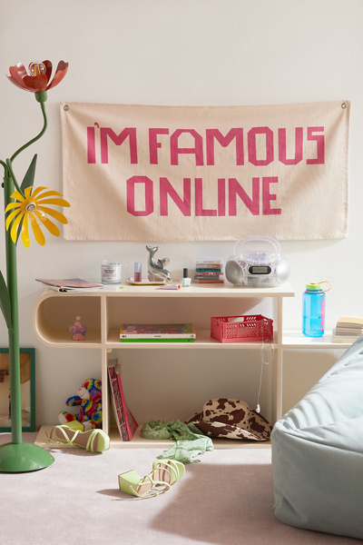 I’m Famous Online Tapestry | Urban Outfitters