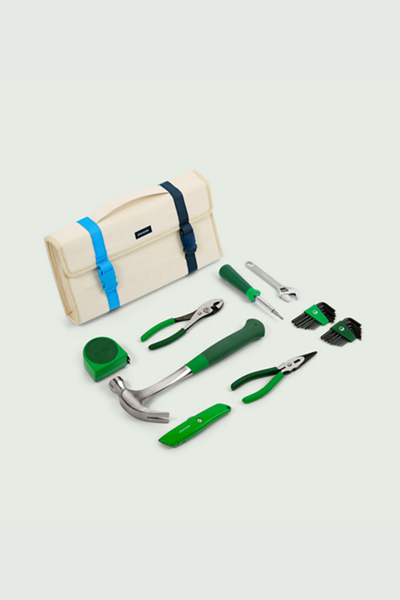 Character 8-piece Utility Tool Set | Urban Outfitters