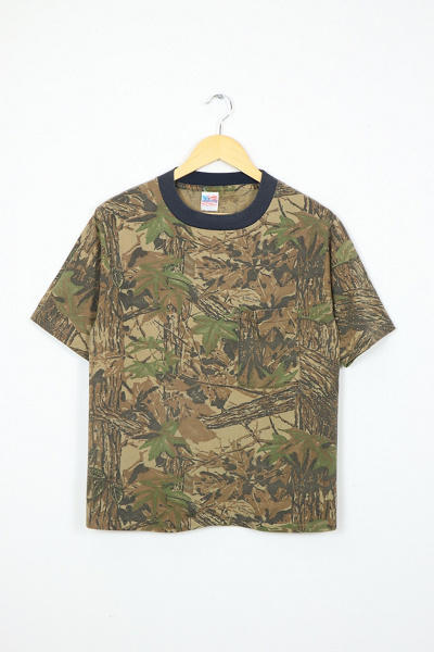 Vintage Camo Tee 04 | Urban Outfitters