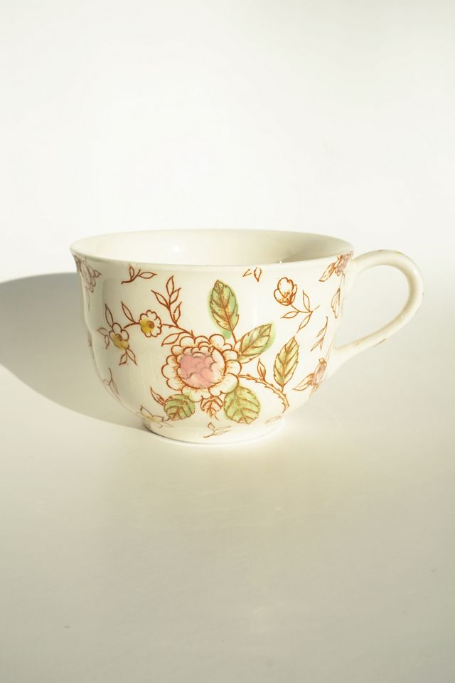 Vintage Floral Pattern Teacup | Urban Outfitters