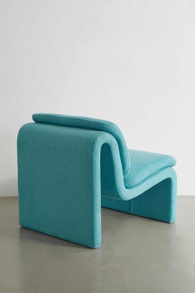 Wally Curvature Chair | Urban Outfitters