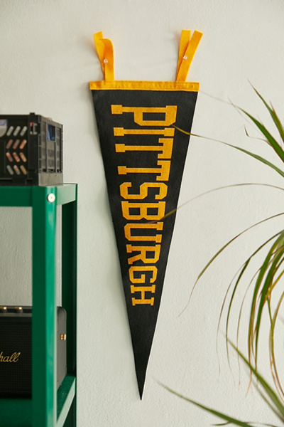 Oxford Pennant City Wall Pennant | Urban Outfitters Canada