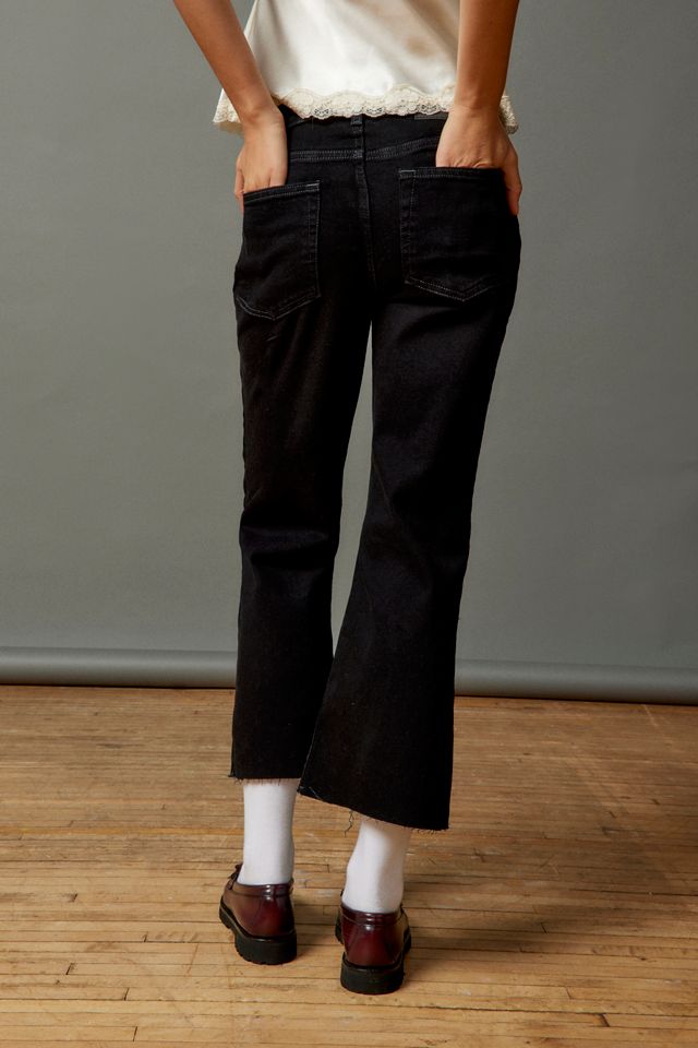 BDG Kylie Cropped Low- Rise Kick Flare Jean | Urban Outfitters Canada