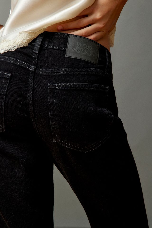 BDG Kylie Cropped Low- Rise Kick Flare Jean | Urban Outfitters Canada