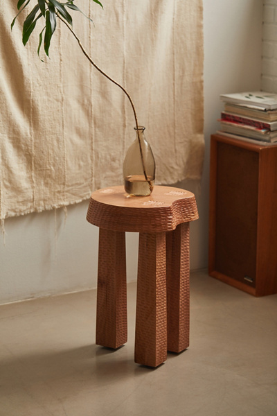 Sculpo Side Table | Urban Outfitters