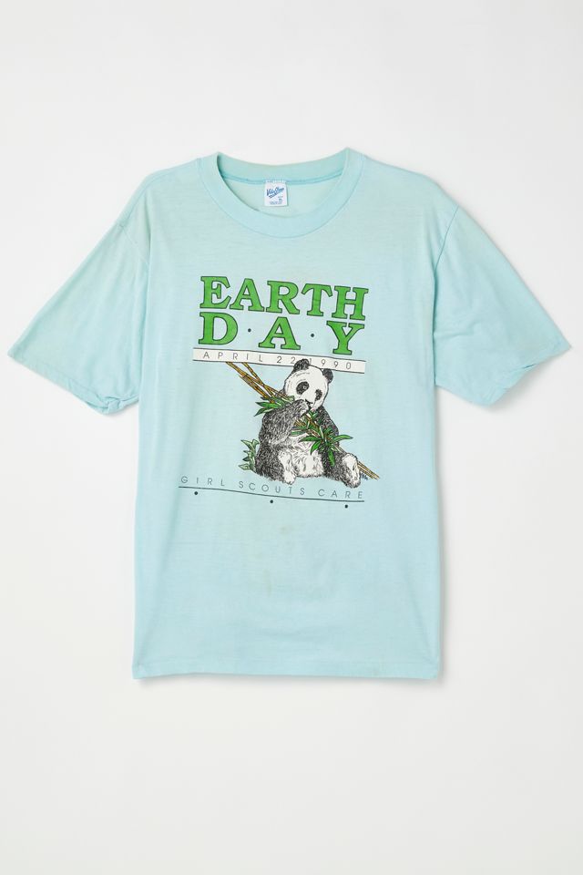 Vintage Earth Day ’90 Tee | Urban Outfitters