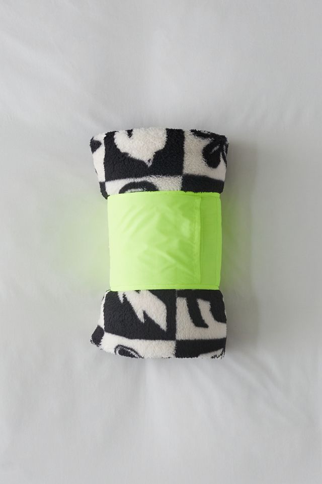 Printed Plush Throw Blanket | Urban Outfitters