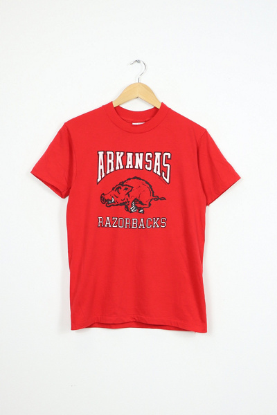 Vintage Arkansas Razorbacks Tee | Urban Outfitters