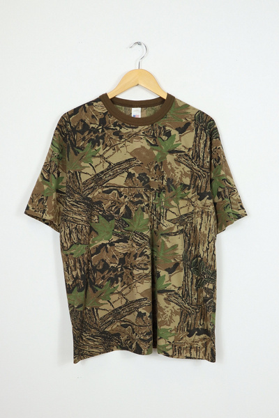Vintage Camo Tee 02 | Urban Outfitters