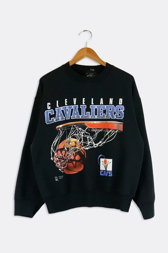 Vintage NBA Cleveland Cavaliers Sweatshirt | Urban Outfitters
