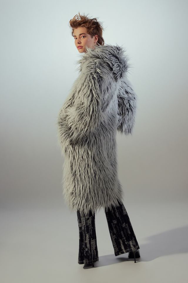 Basic Pleasure Mode Meltdown Tundra Coat | Urban Outfitters